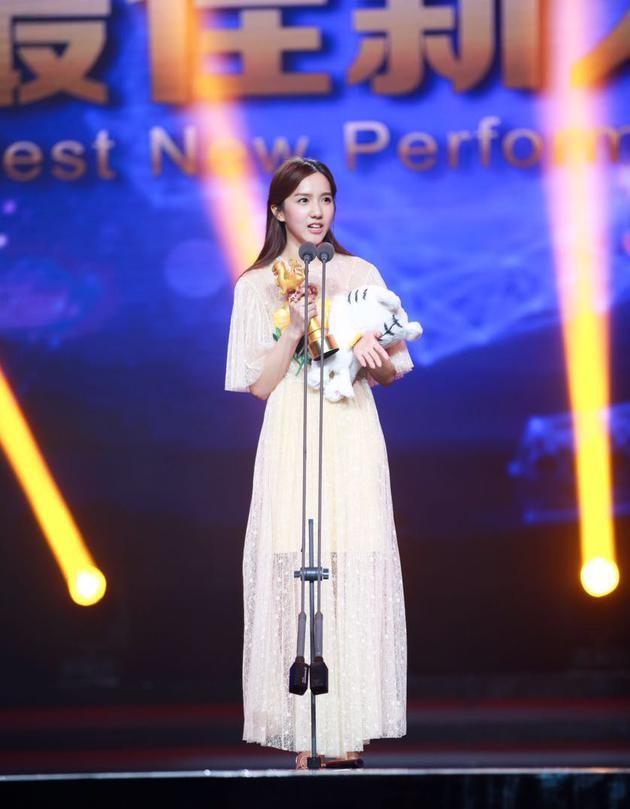 "The Gift of the Gods" has made Su Xiaotong popular, but her acting ...