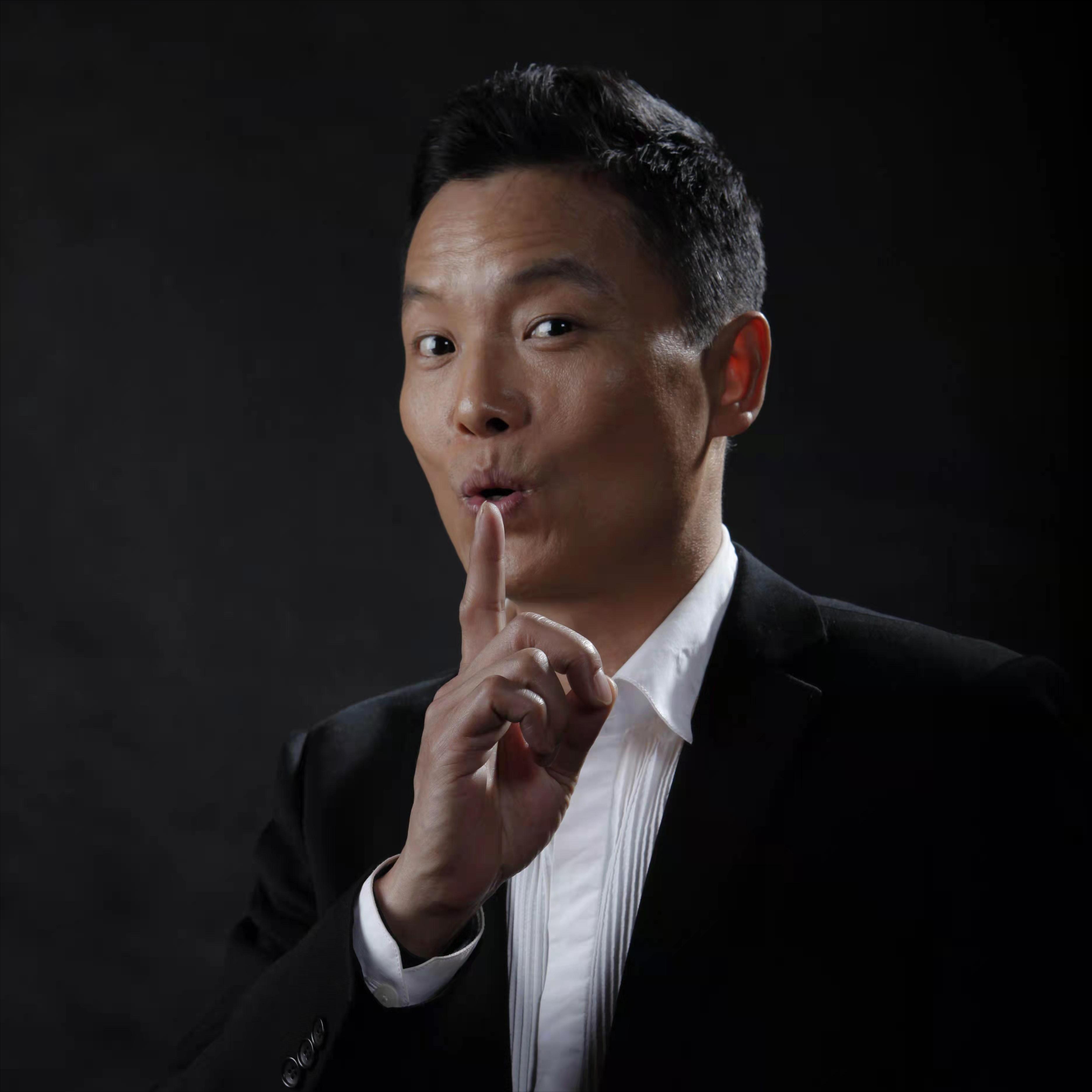 Zhou Weixing: Always smile, always happy - iNEWS