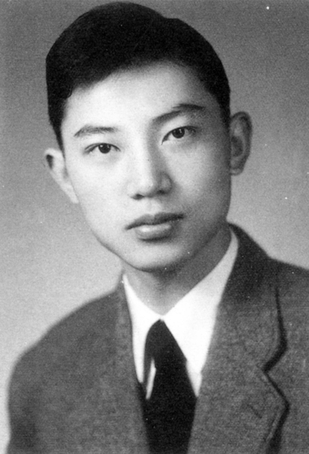 The legendary life of piano master Fu Cong - iMedia