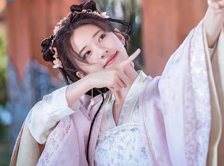 Zhao Lusi's "Guo Zi Jian" male protagonist's appearance is the correct ...