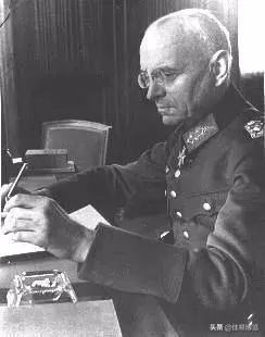 Qian Xiuling: As a Belgian national hero, she is purely a bold and ...