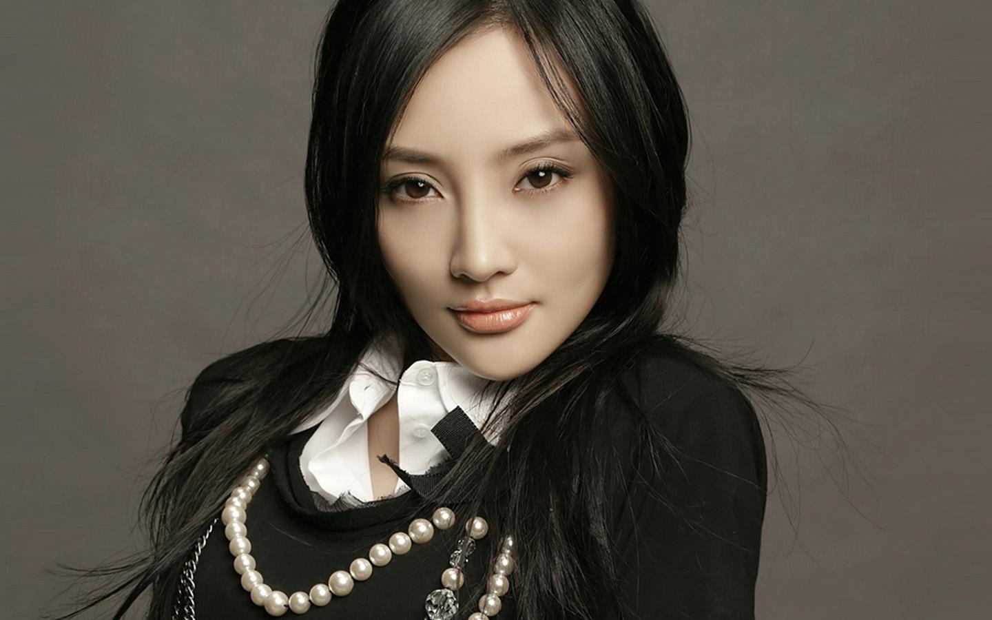 Ma Rong opened the live broadcast: Netizens still did not forgive her ...