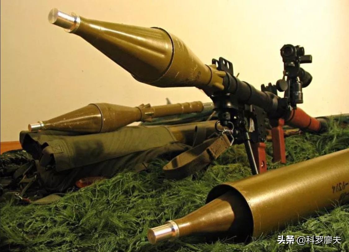 Guinea soldiers exposed the strongest RPG, a unique weapon made in ...