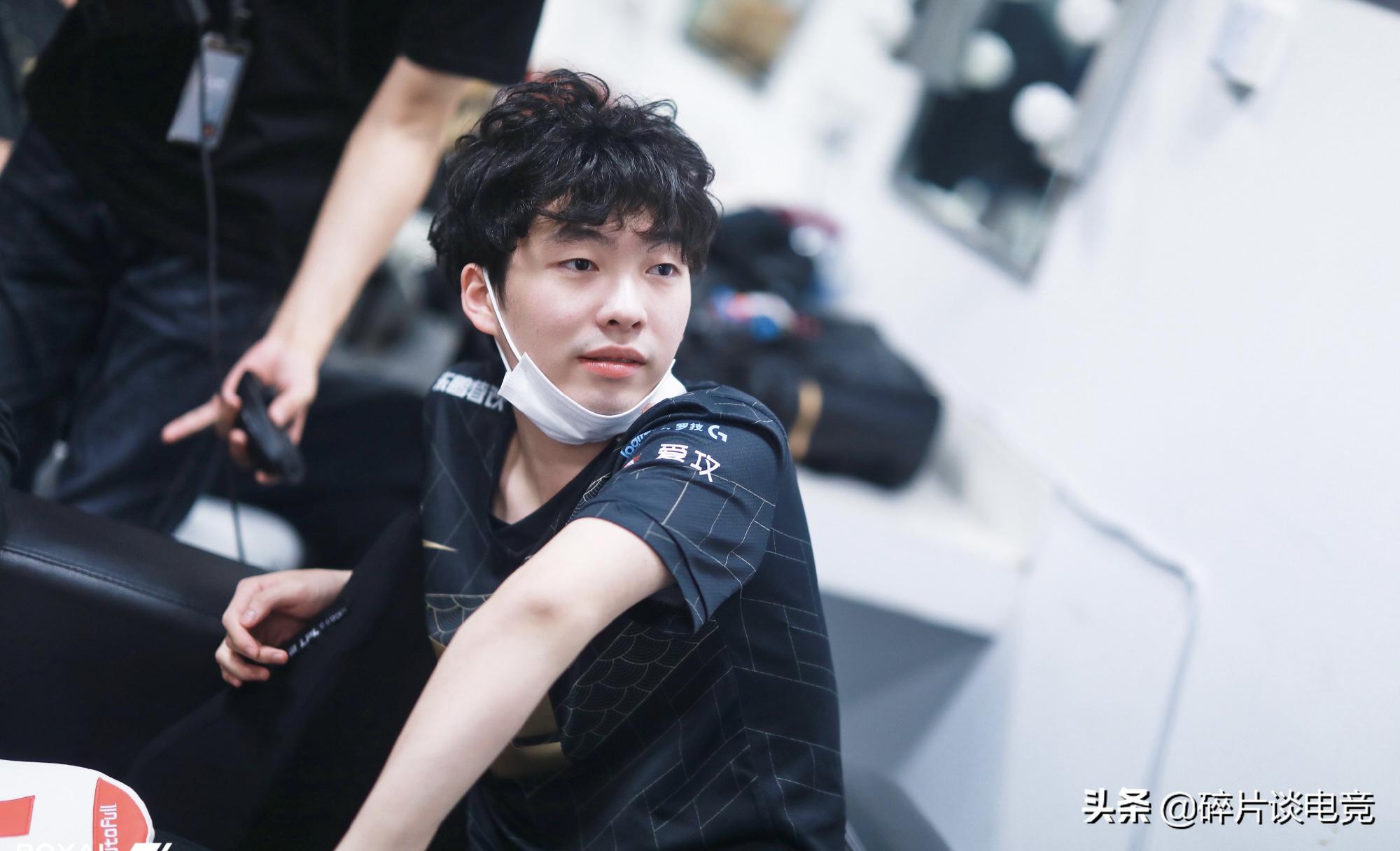 RNG follow-up will be opened last month for a long time?Cryin Hanbok hangs up, and his mentality ...