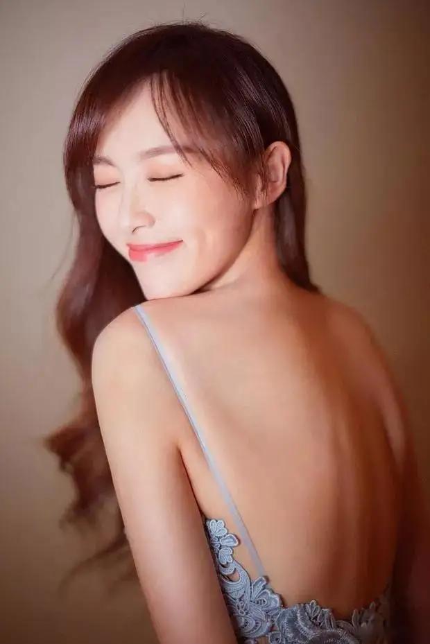 Tang Yanmei back angelbaby - iMedia