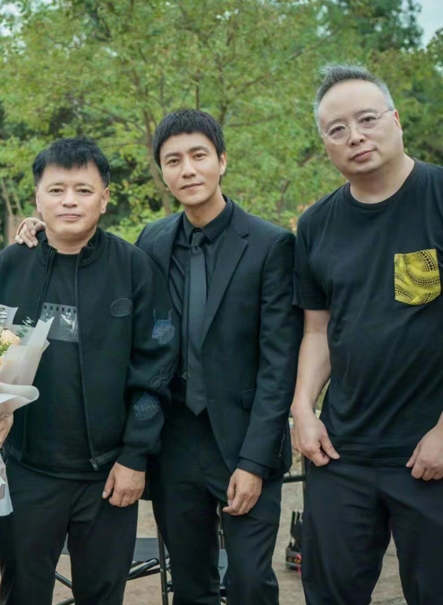 45-year-old Liu Mintao took a photo shoot, and was so close by Wang ...