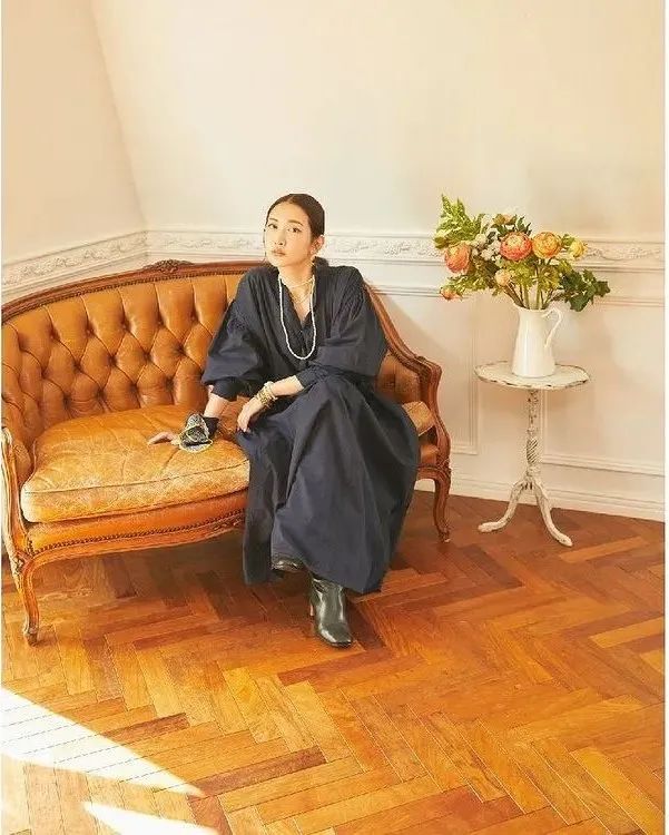 The 35-year-old Japanese actress is 156cm tall and wears 160w+ fans!The ...