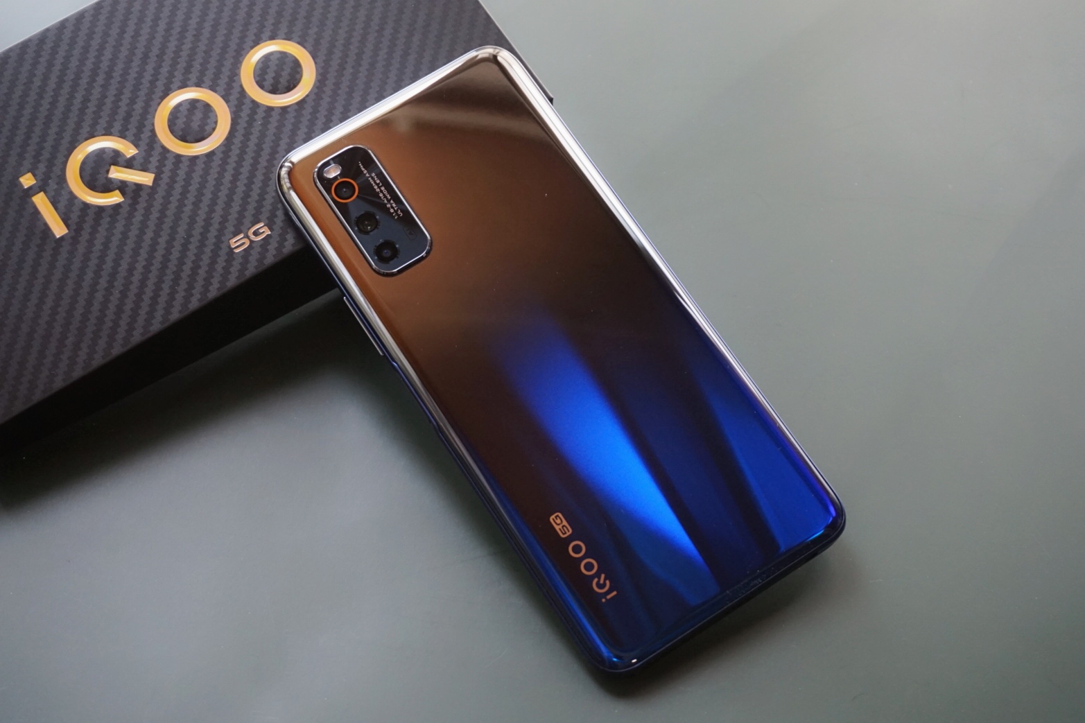 Don't just stare at the new mobile phones, these 3 old phone kings of about 100 yuan, the ...