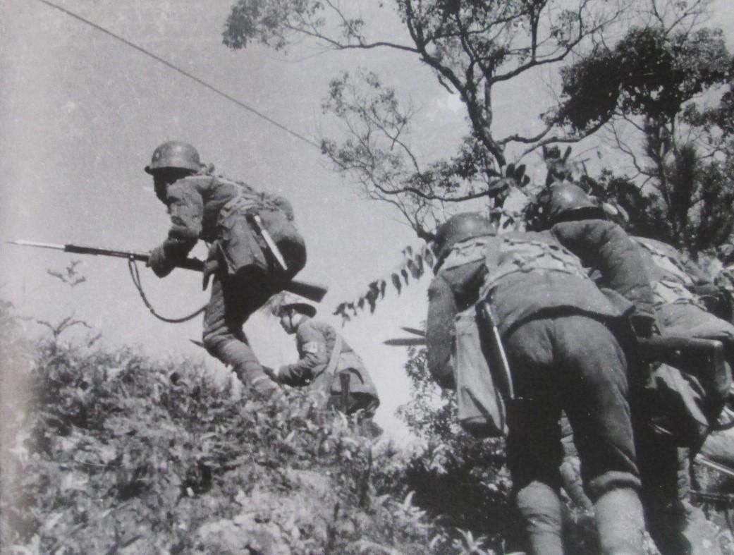 The same group of people was defeated in the army, why did they become ...