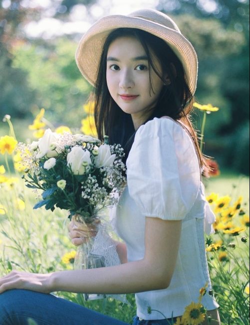 Vitality Girl Wang Yuwen - iMedia