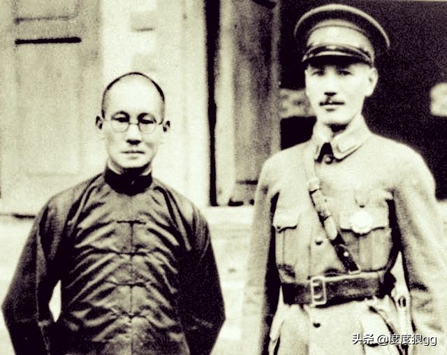 The army general was captured alive by the lieutenant general, how did ...