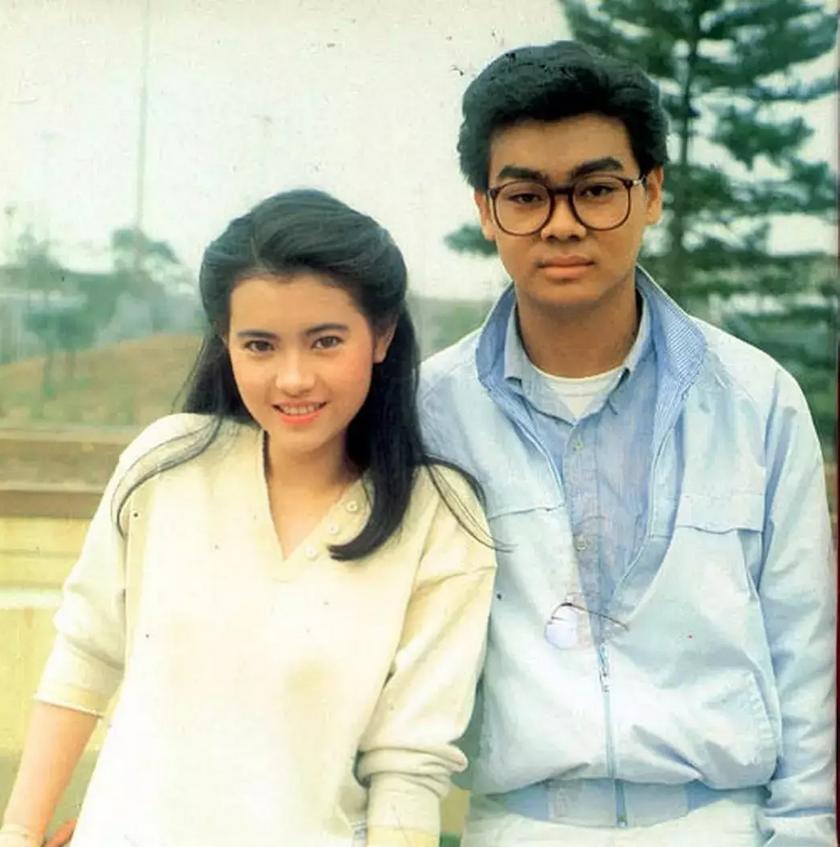 The tombstone was defaced and the cemetery was stained with stains, and Jee-Ying Nam, who was ...