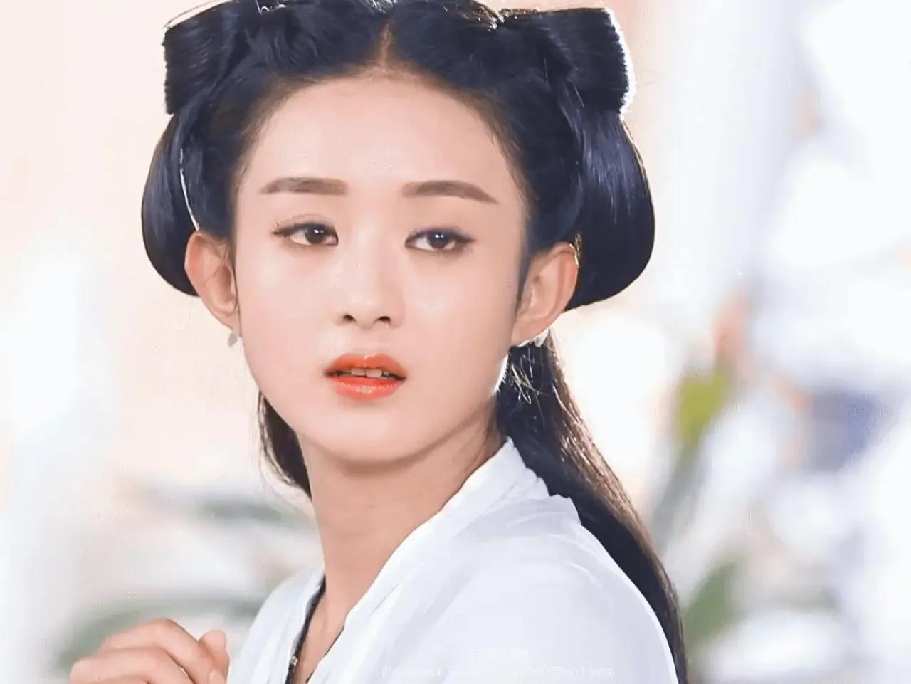 Of course the beautiful Hanfu must be matched with a beautiful ...