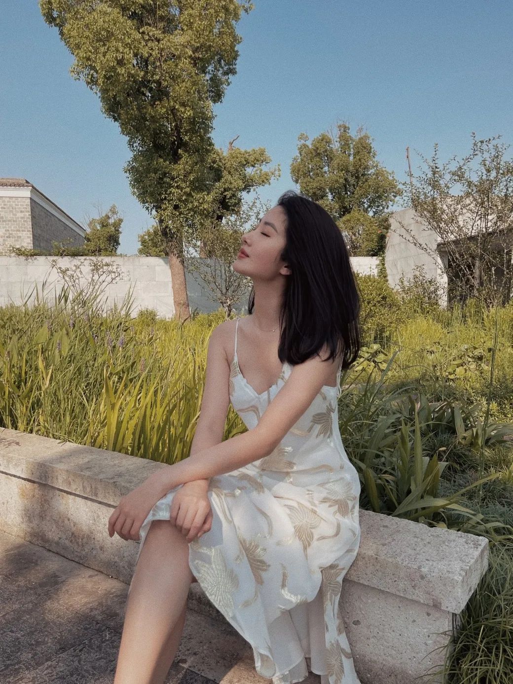 Pear-shaped girl, she looks so good - iNEWS