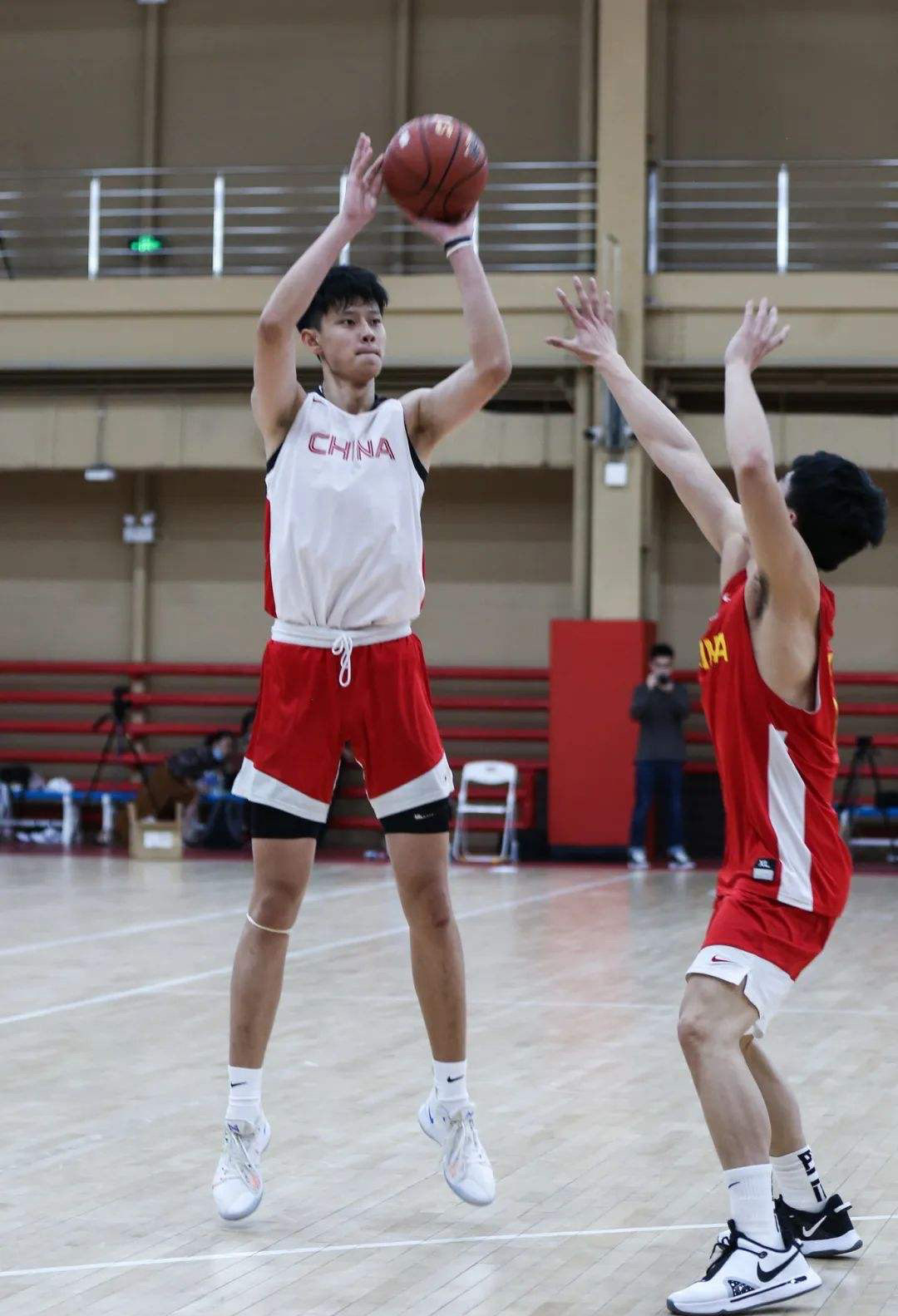 The talented young man Zeng Fanbo refused to join the NCAA. Is he the ...