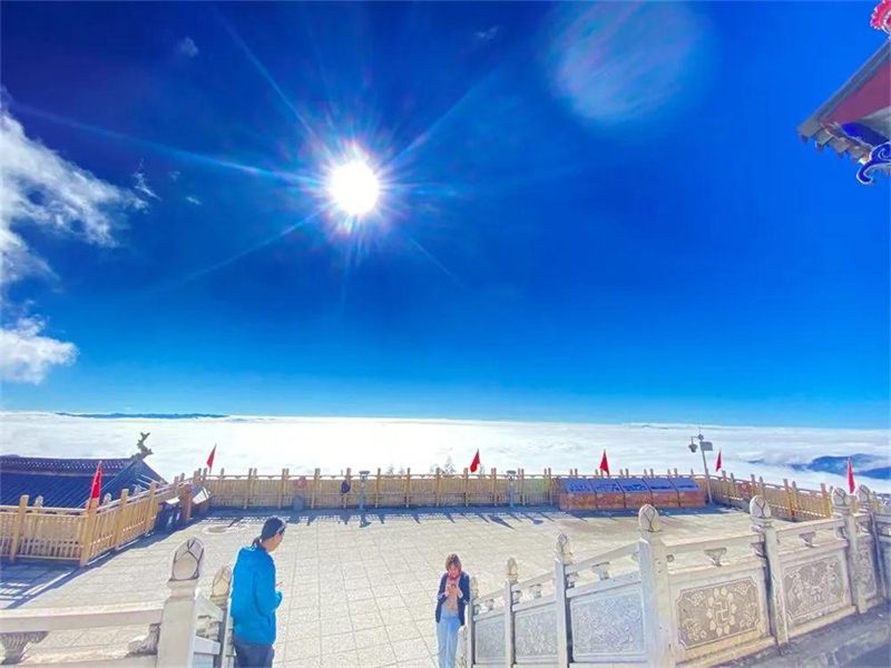 It is another year of the sea of clouds season, come to Yunnan this ...