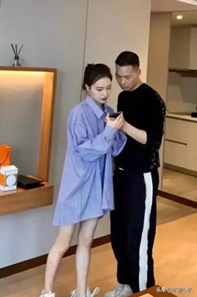 The family of the female sea king Xiang Sixing is a realistic reprint ...