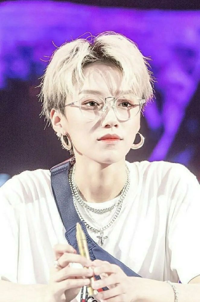 Another female artist who was dragged down by disease!Liu Yuxin ...