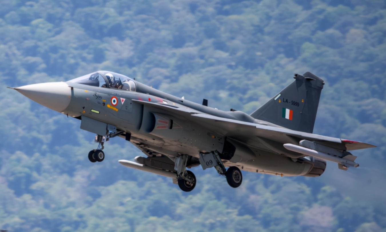 Hundreds of Chinese trainer aircraft in Egypt will be retired, India ...