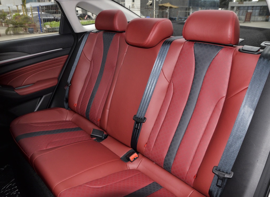 With an annual income of 90,000 and a deposit of 90,000, what kind of ...