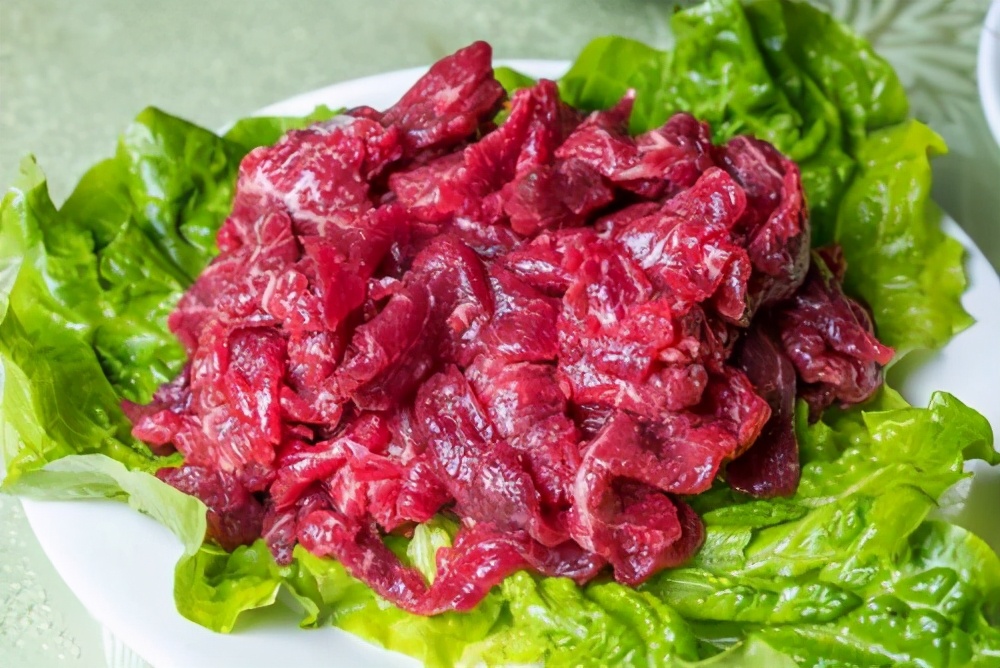 Thai men love to eat beef beef, take 18 meters long parasites, and 28 ...