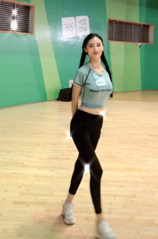 Wu Chunyi fighter in Chinese model - iNEWS