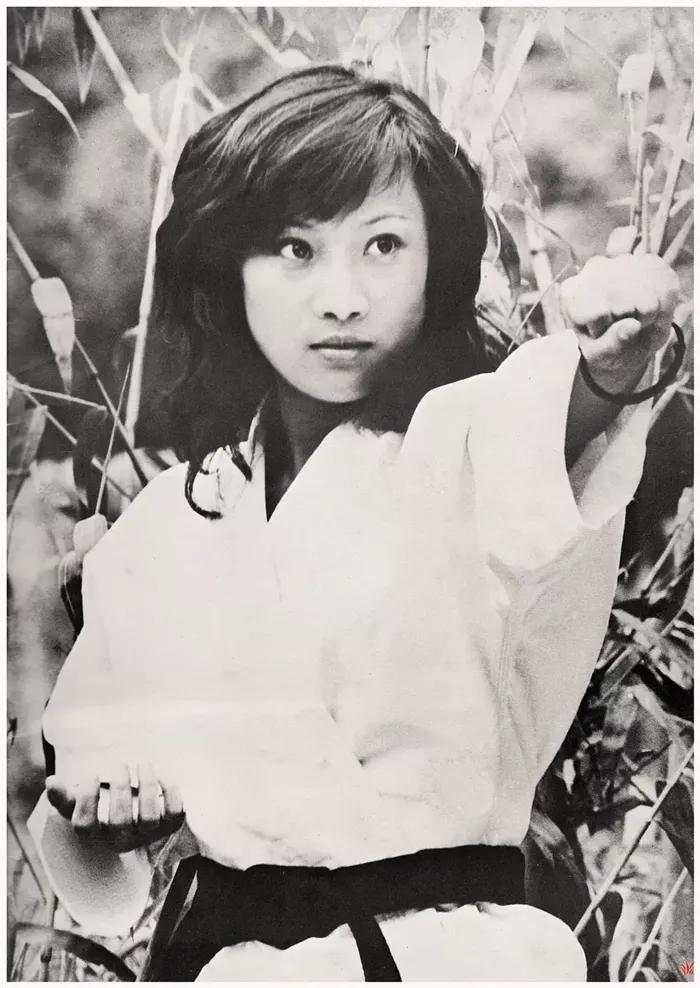 12 female beating girls in Hong Kong film industry: Luo Fu Luo has high ...