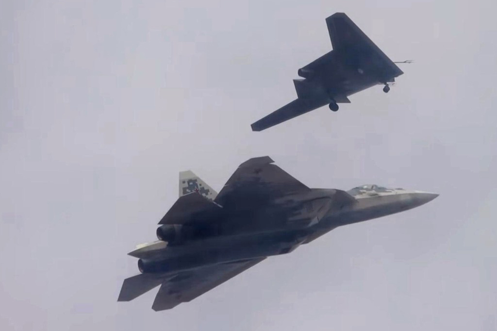 The Russian unmanned interceptor made its appearance again, and the air ...