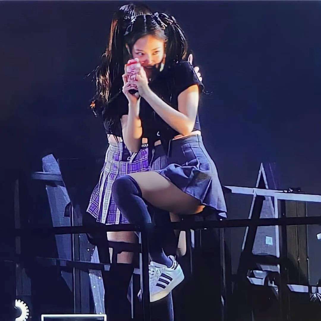 Korean singer live dance - iNEWS