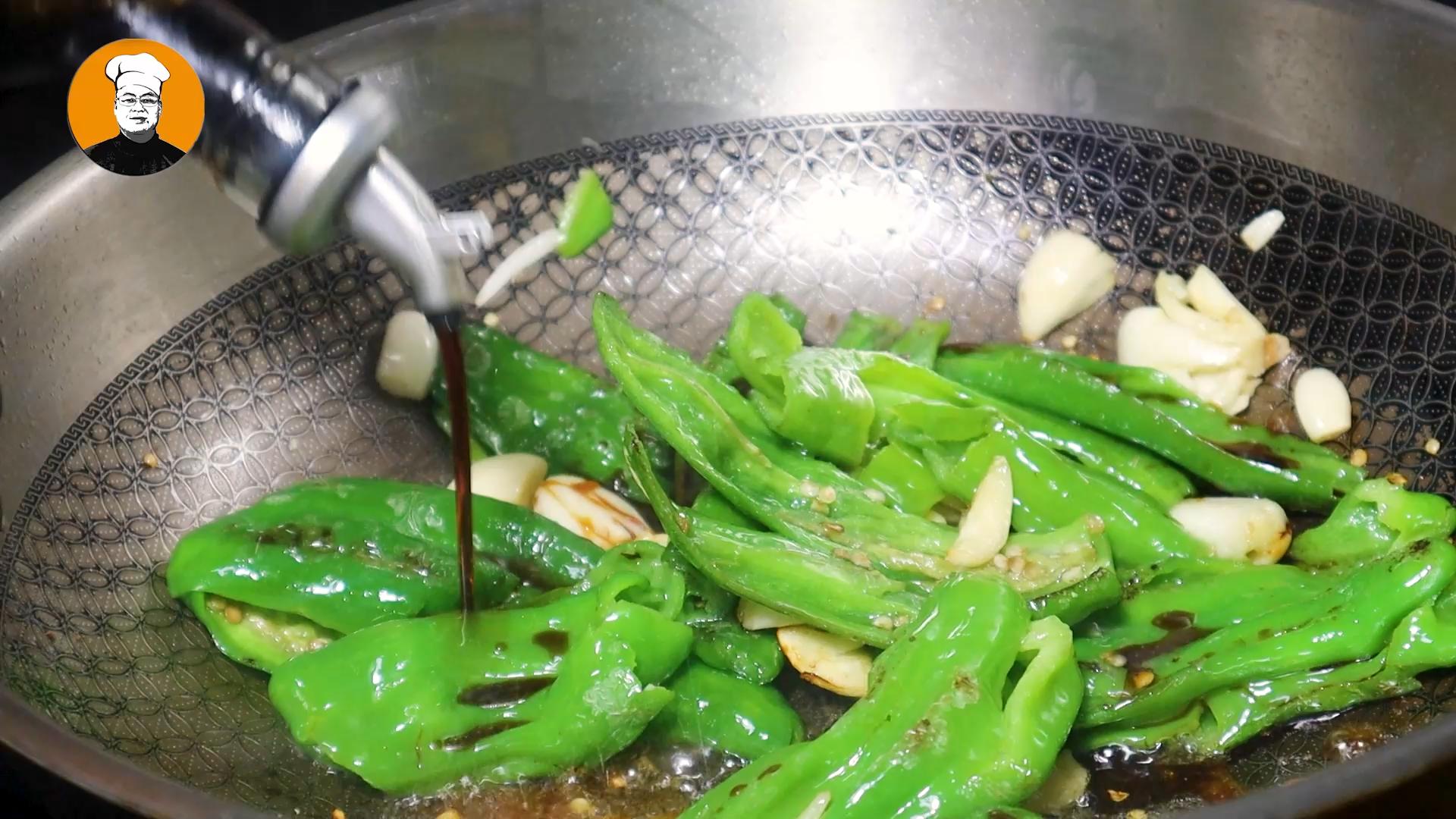 Chili and preserved egg, teach you Hunan's special dish "Liaojiao ...