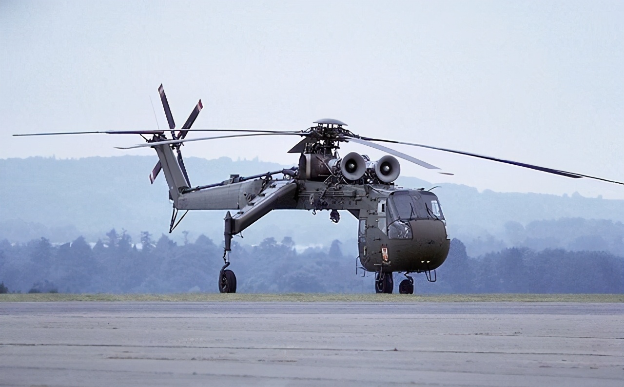 The most peculiar helicopter of the US military, pursuing "skinny ...