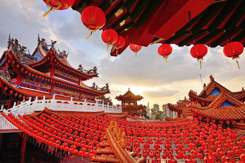 "Chinese New Year, to get rid of the Sinicization", they started to ...