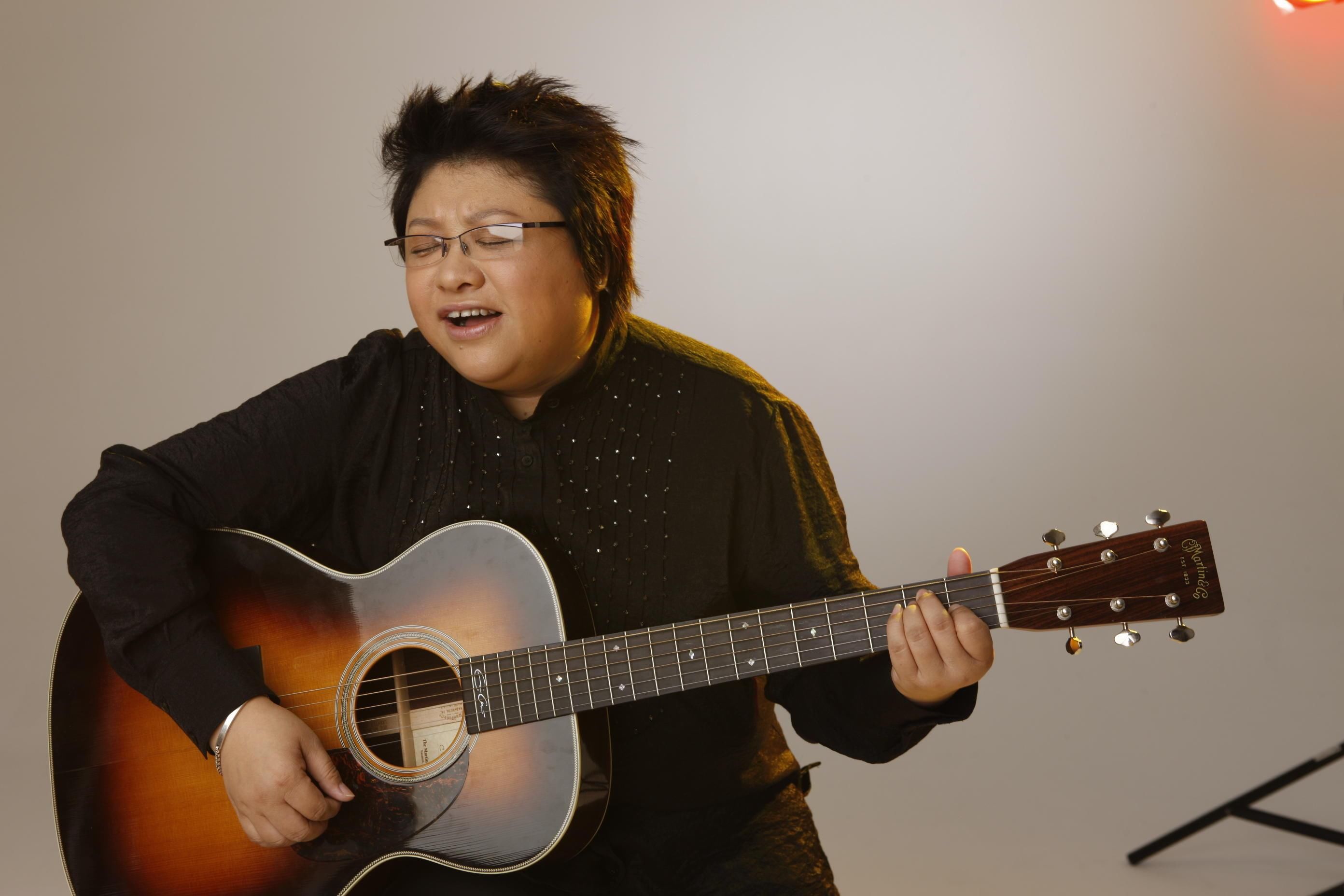 "Spring Festival Gala regular guest" Han Hong's history of bankruptcy ...