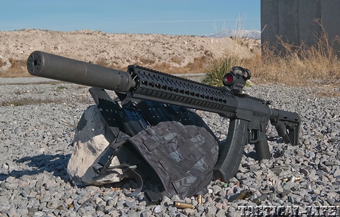 CMMG Mk47 Mutant Rifle - iNEWS