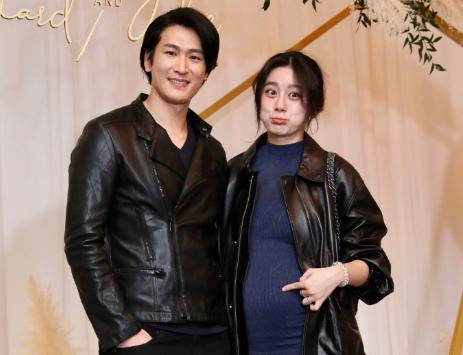 31-year-old actress Wang Chengyan announced that she was harassed by a large number of private ...