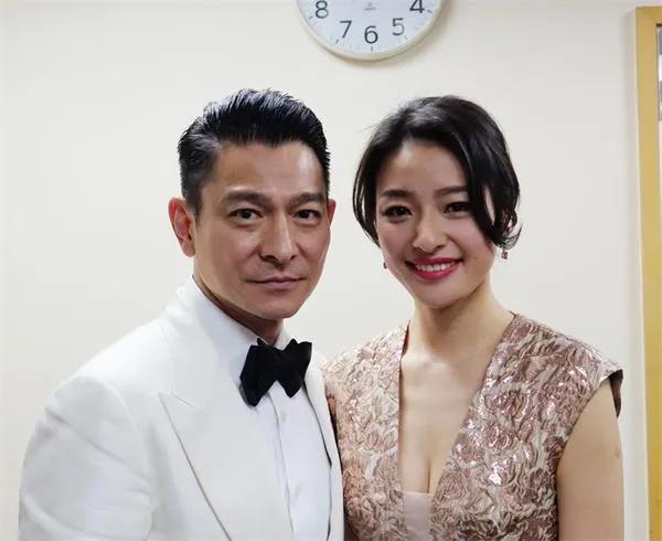 "Mountain and Sea Love" Lang Yueting: Debut and Andy Lau, playing Chow ...