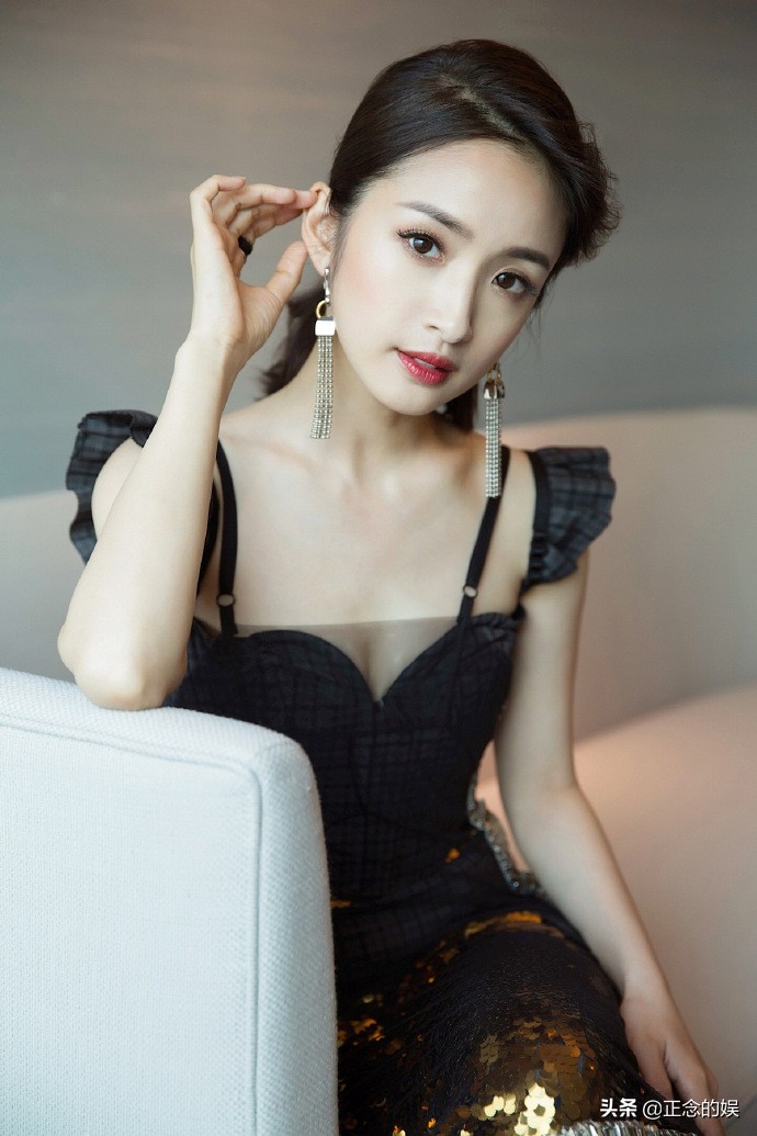 39-year-old Lin Yichen gave birth to a daughter, naughty seven fairies Xiaoqi finally became ...