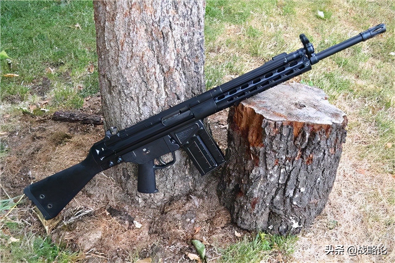 After the war, Germany developed an assault rifle. After being squeezed ...