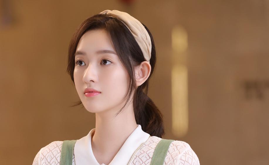 It's just a marriage relationship: Gu Xixi couldn't help her feelings ...