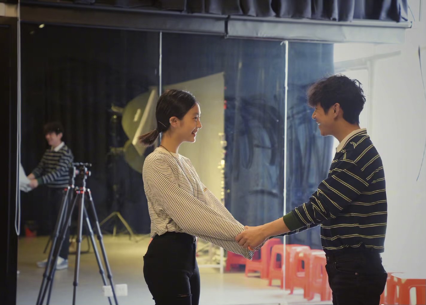 Sun Li's rehearsal photos of He Jiong and her daughter were praised for ...