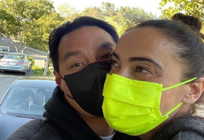 Wu Yanzu took a photo with his wife. Although his appearance has ...