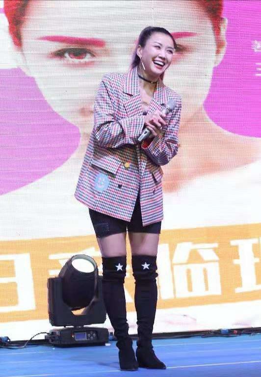 Wang Rong is rare to show his business performance, and the blessing is ...