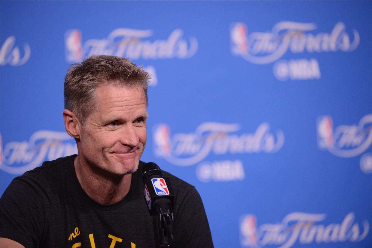 Completely angry!Cole fought back and questioned: I once led Curry to ...