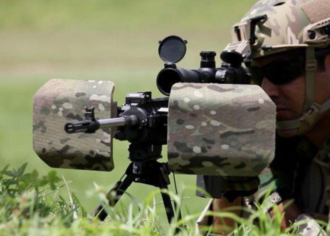 Small shields on either side of the machine gun: are they comforting ...