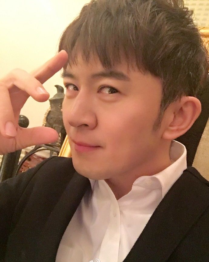 37-year-old Guo Jiaming was divorced and came out, and Hao Lei revealed ...