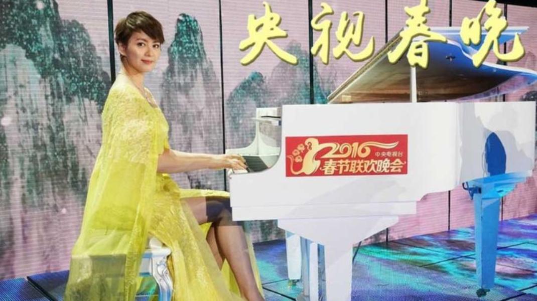 45-year-old Gigi Leung rarely takes a family portrait, her husband is a ...