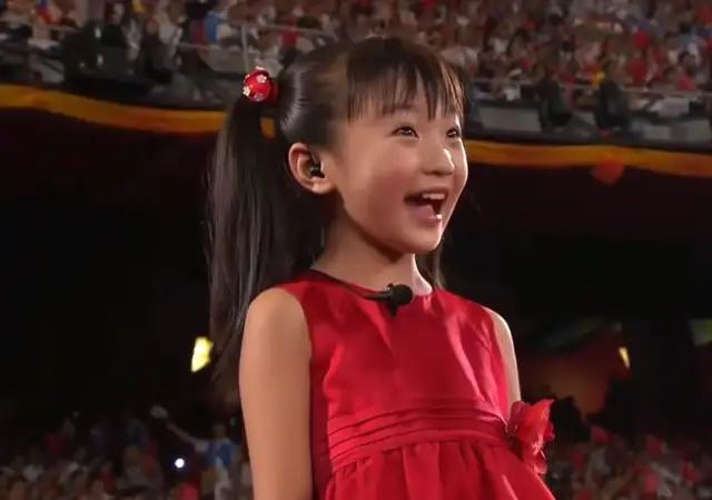 Yang Peiyi and Lin Miaoke, because of a decision, took a different path ...