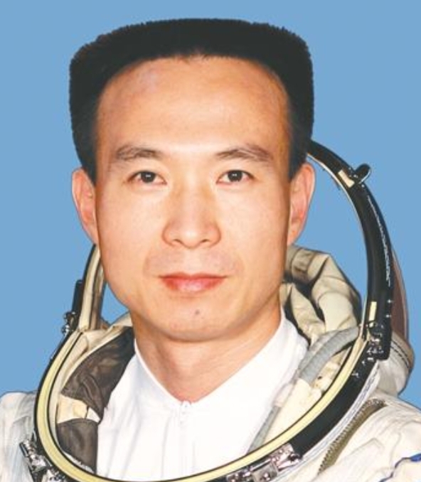 16 astronauts' ranks, positions, and profile photos - iNEWS