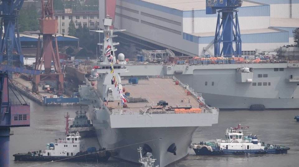 100,000 tons of nuclear power, two ships are built at the same time ...