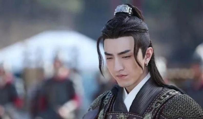I finally know what role Jin Han is suitable for in a costume drama. He ...
